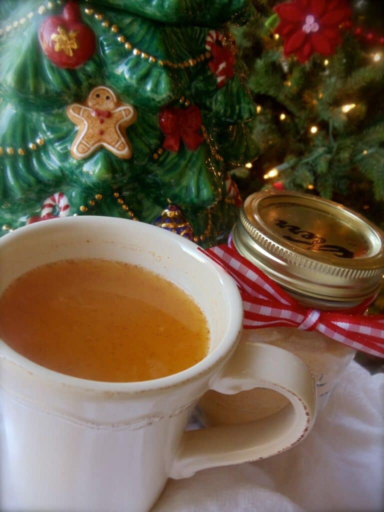 Quick and Easy Wassail Mix - The Cultural Hall Podcast